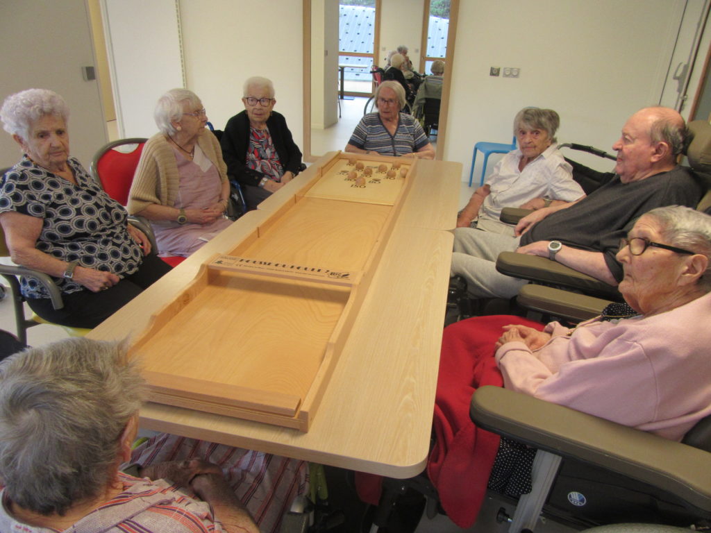 Jeux d’adresse … – EHPAD Paradis